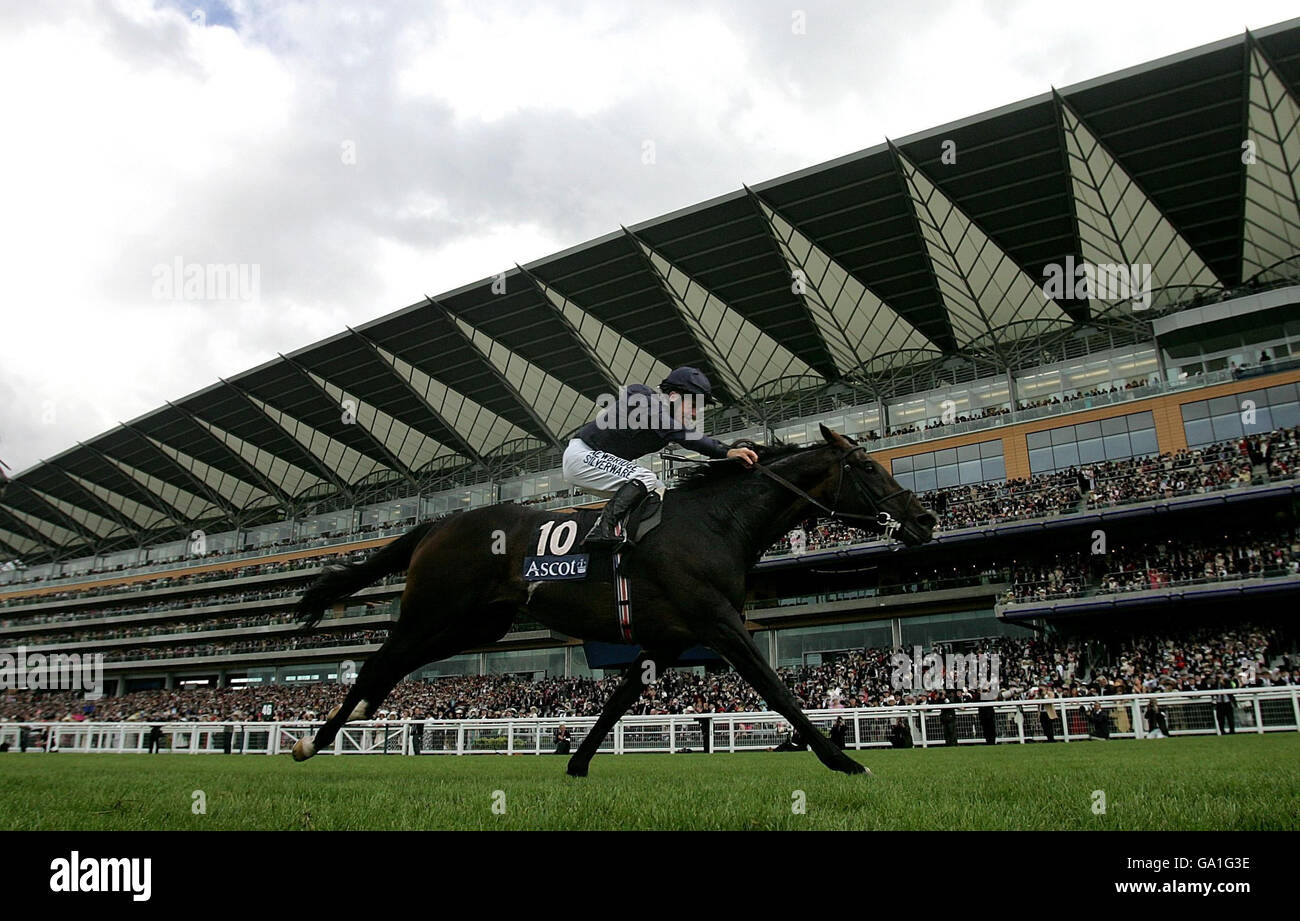 Yeats horse ascot hi-res stock photography and images - Alamy