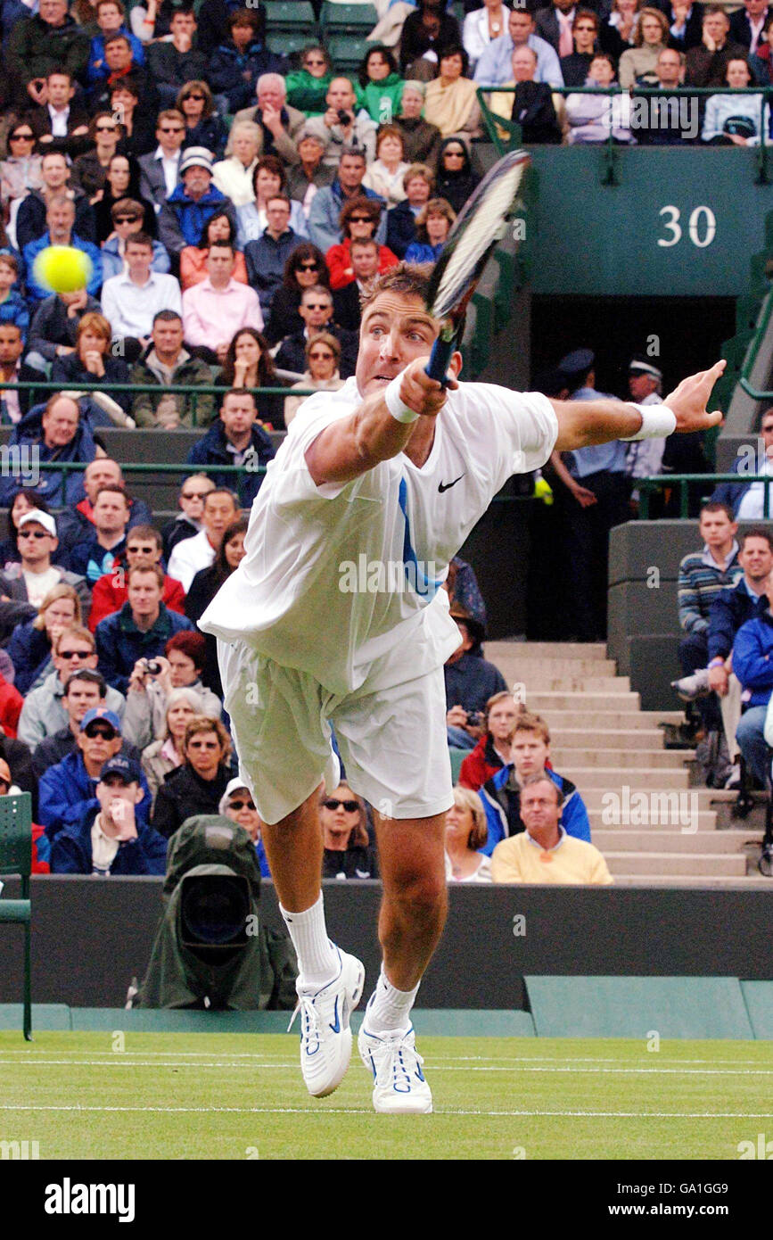 Tennis - Wimbledon Championships 2007 - Day One - All England Club. USA ...