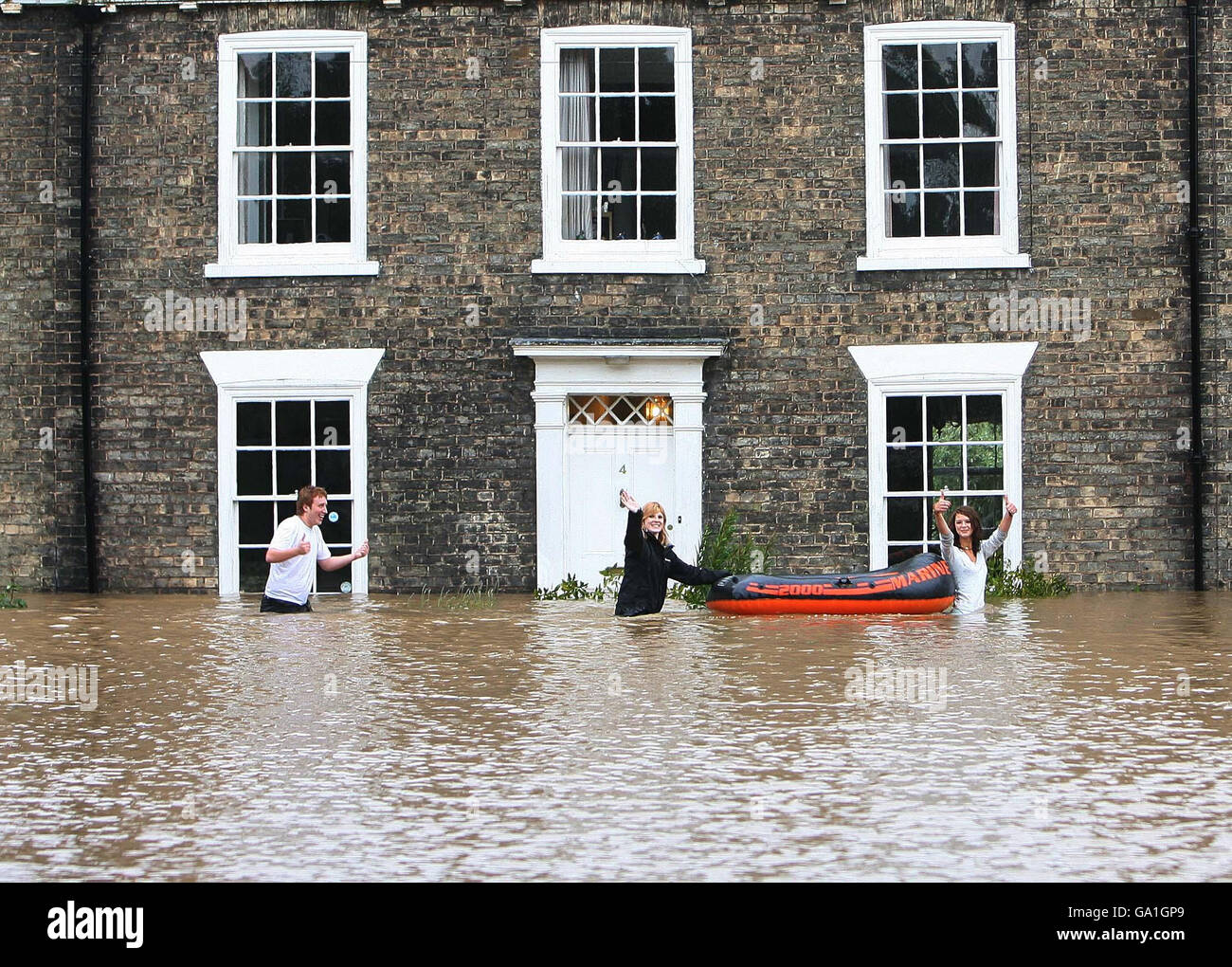 Torrential rain looms hi-res stock photography and images - Alamy