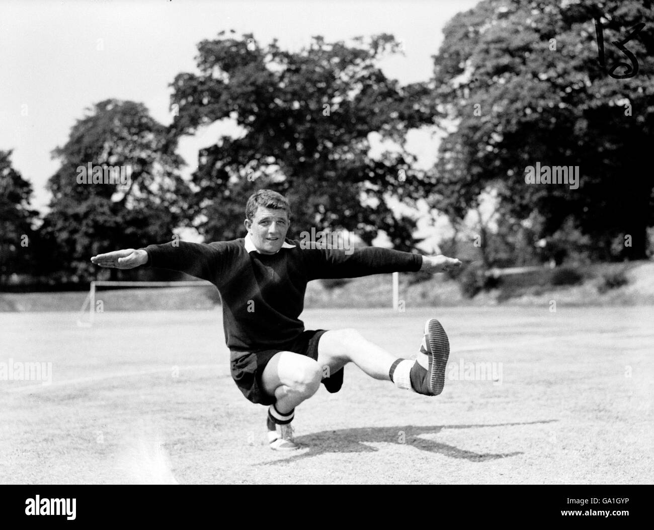 1950s sport football training hi-res stock photography and images - Alamy