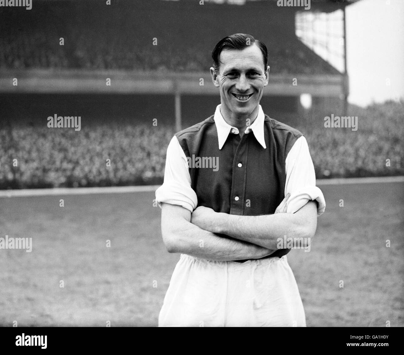 Soccer bolton wanderers Black and White Stock Photos & Images - Alamy
