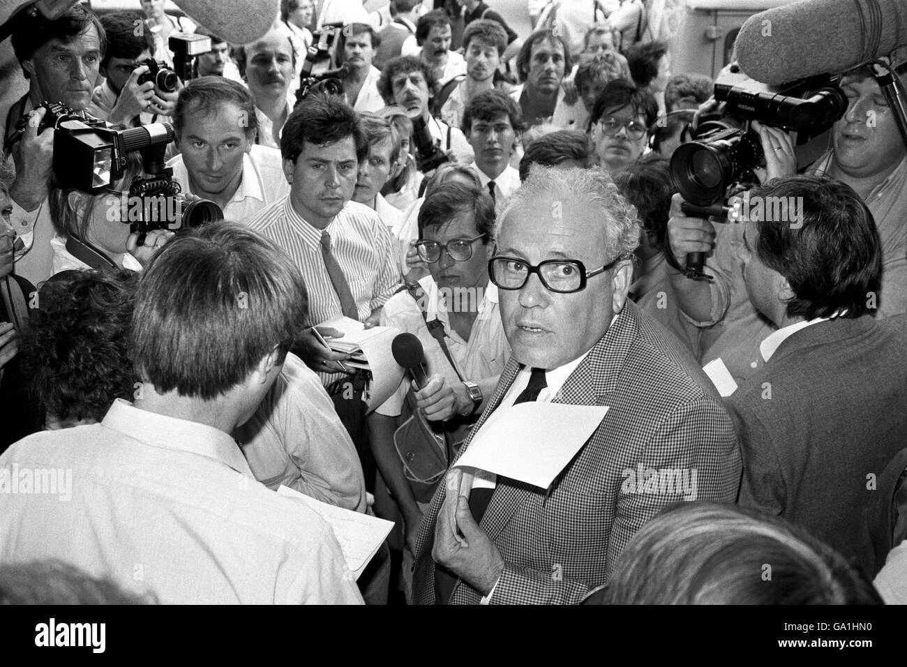 Michael Ryan Hungerford High Resolution Stock Photography and Images ...