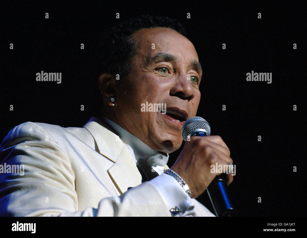 Smokey robinson hi-res stock photography and images - Alamy