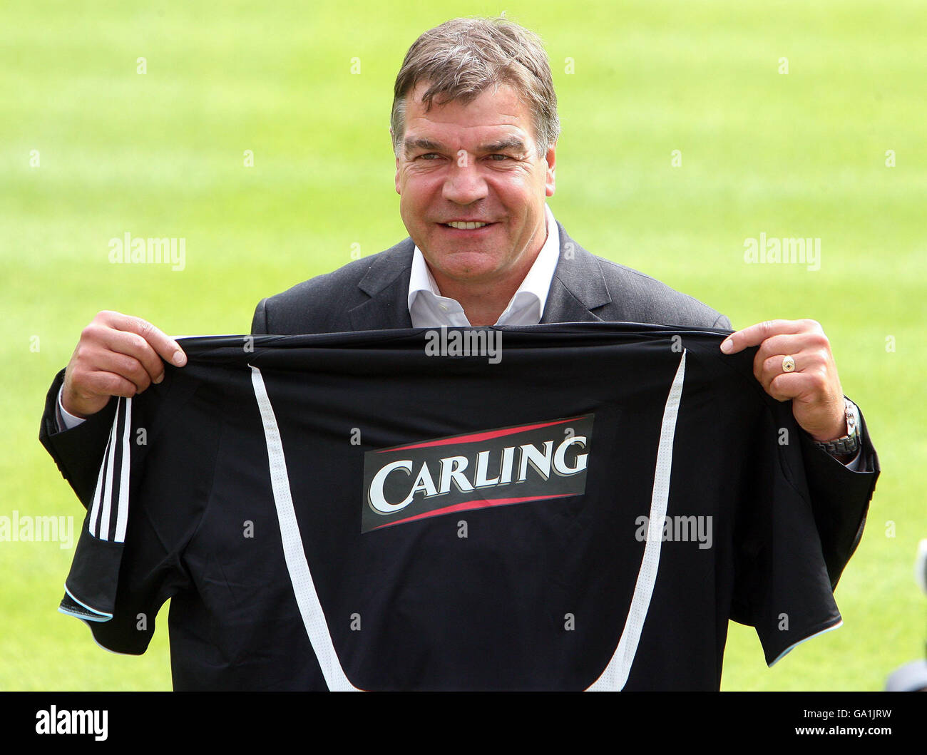 Soccer - Newcastle United - Carling Sponsorship Deal Stock Photo - Alamy