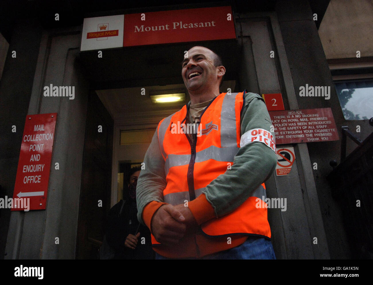 National postal workers strike Stock Photo - Alamy