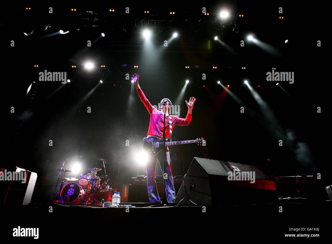 Snow Patrol in concert at The O2 Arena - London. Snow Patrol in concert ...