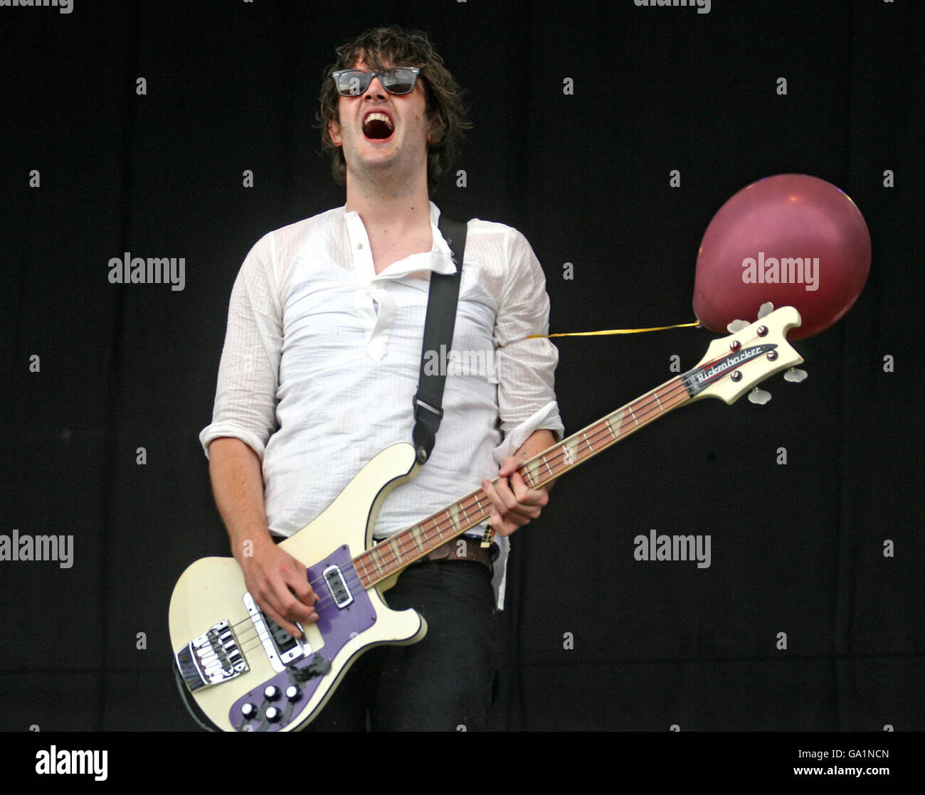 Klaxons guitar hi-res stock photography and images - Alamy