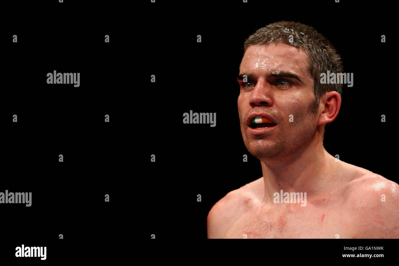 Boxing - European Super-Bantamweight Title - Bernard Dunne v Reidar ...