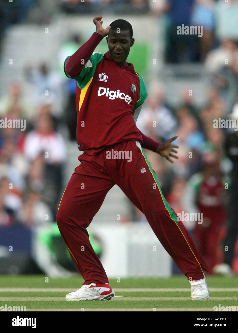 Darren Sammy Bowling