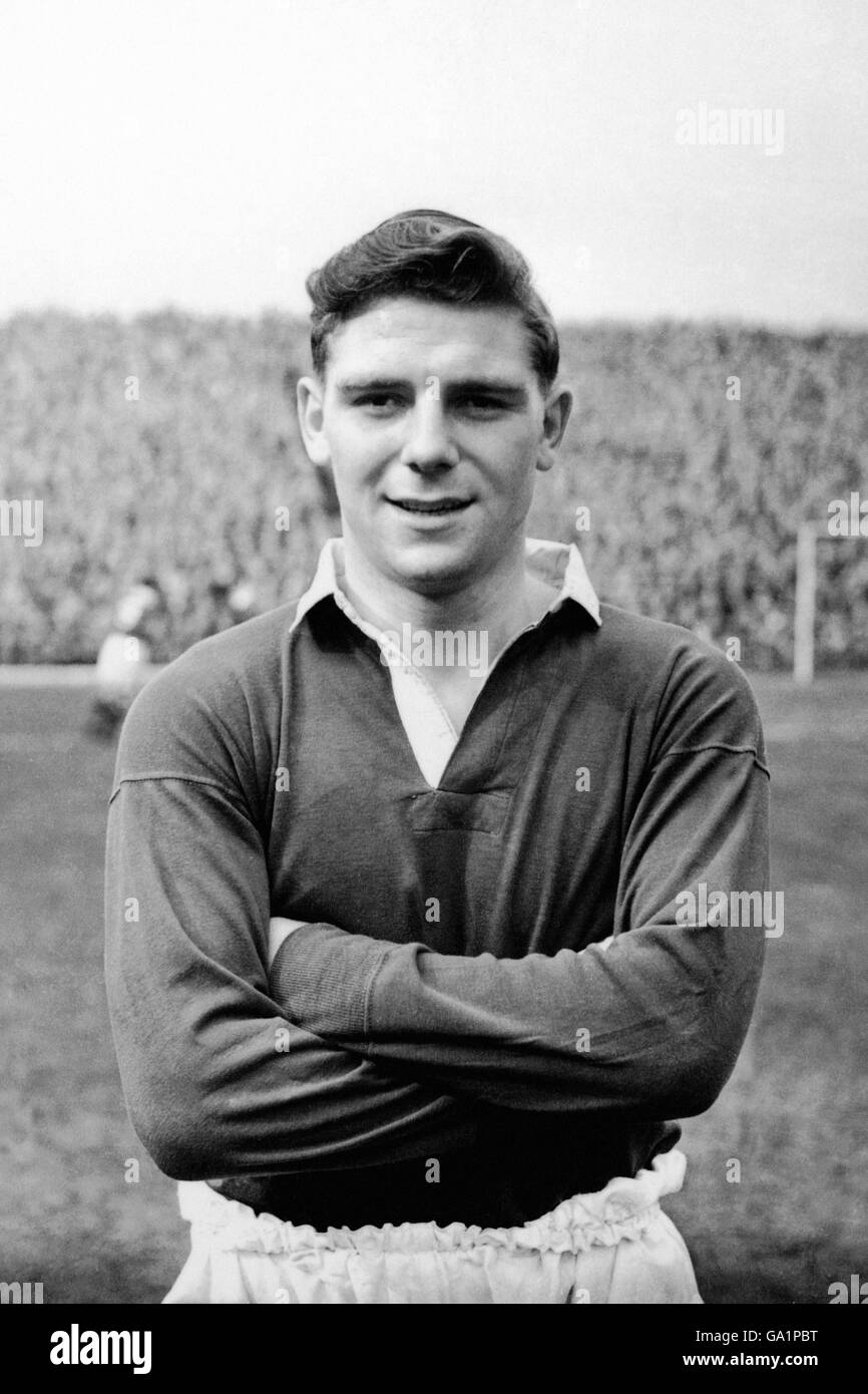 Duncan edwards arsenal hi-res stock photography and images - Alamy