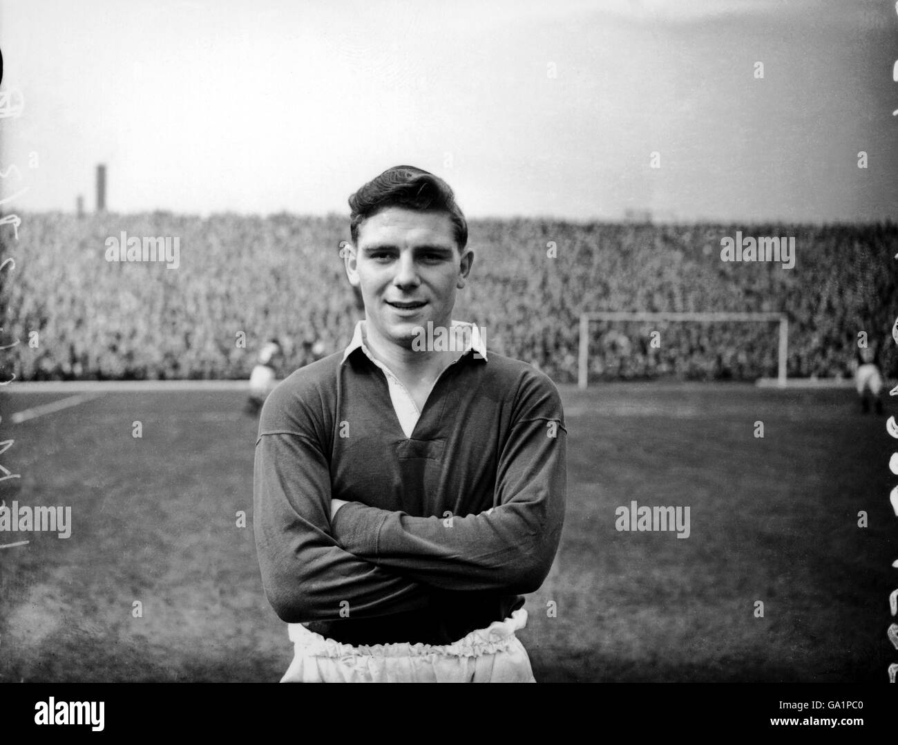 Duncan edwards arsenal hi-res stock photography and images - Alamy