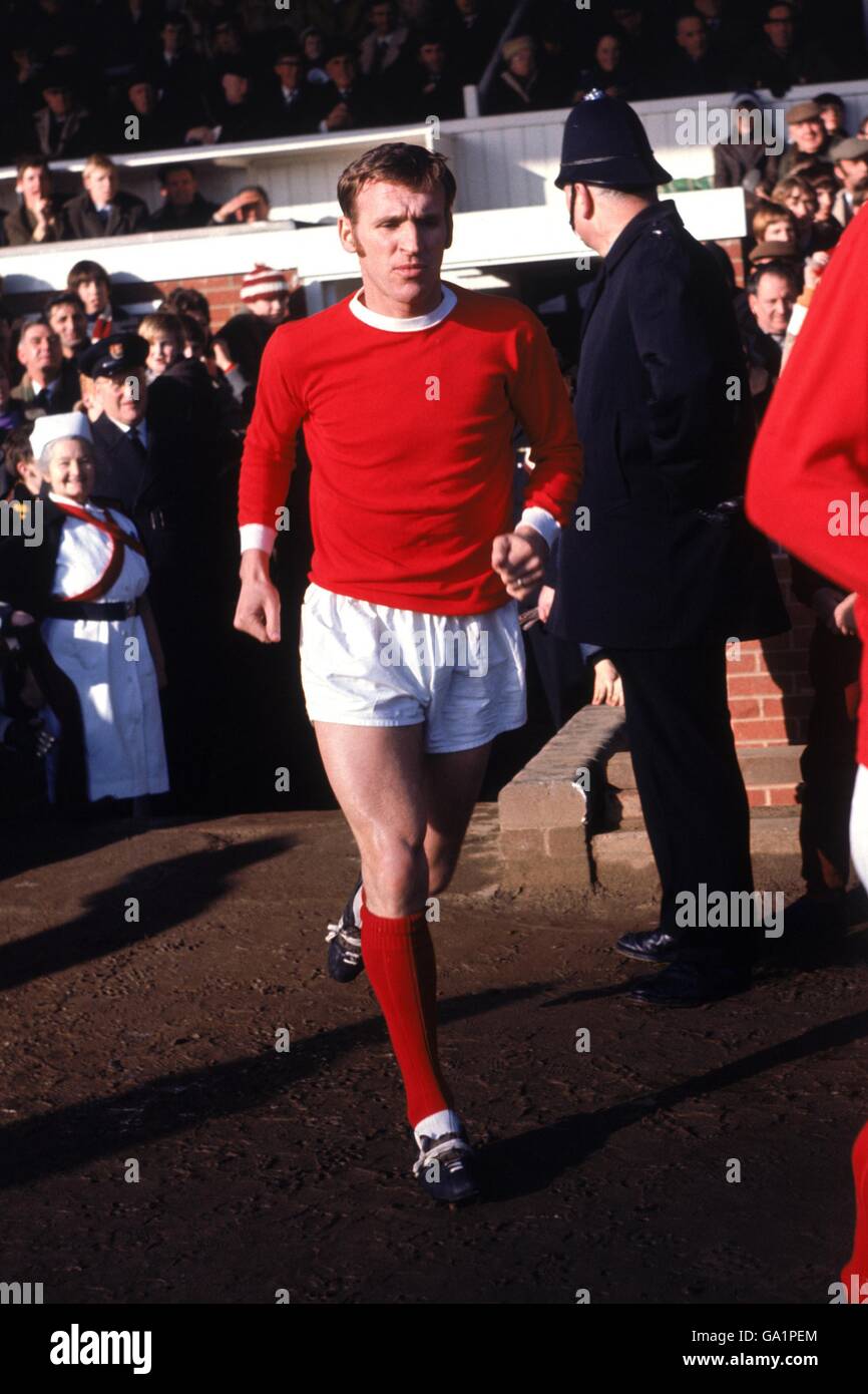 Manchester uniteds pat crerand hi-res stock photography and images - Alamy