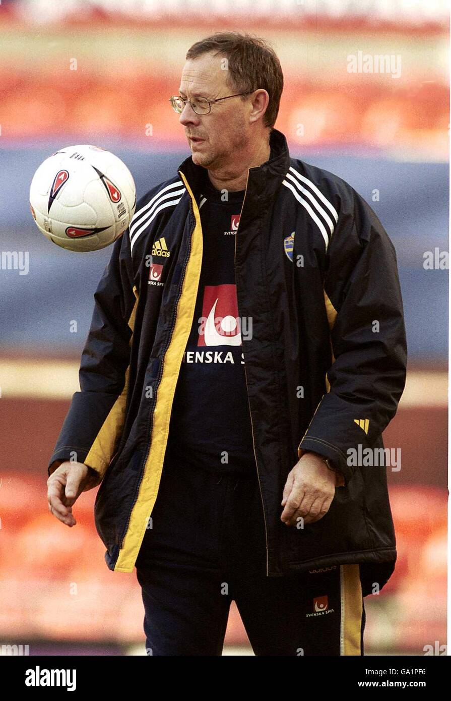 International Soccer - Sweden training - Old Trafford Stock Photo - Alamy