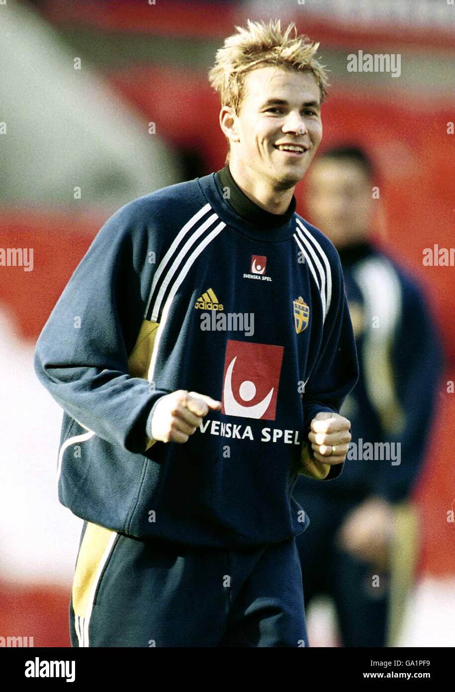 International Soccer - Sweden training - Old Trafford. Everton's Niclas ...
