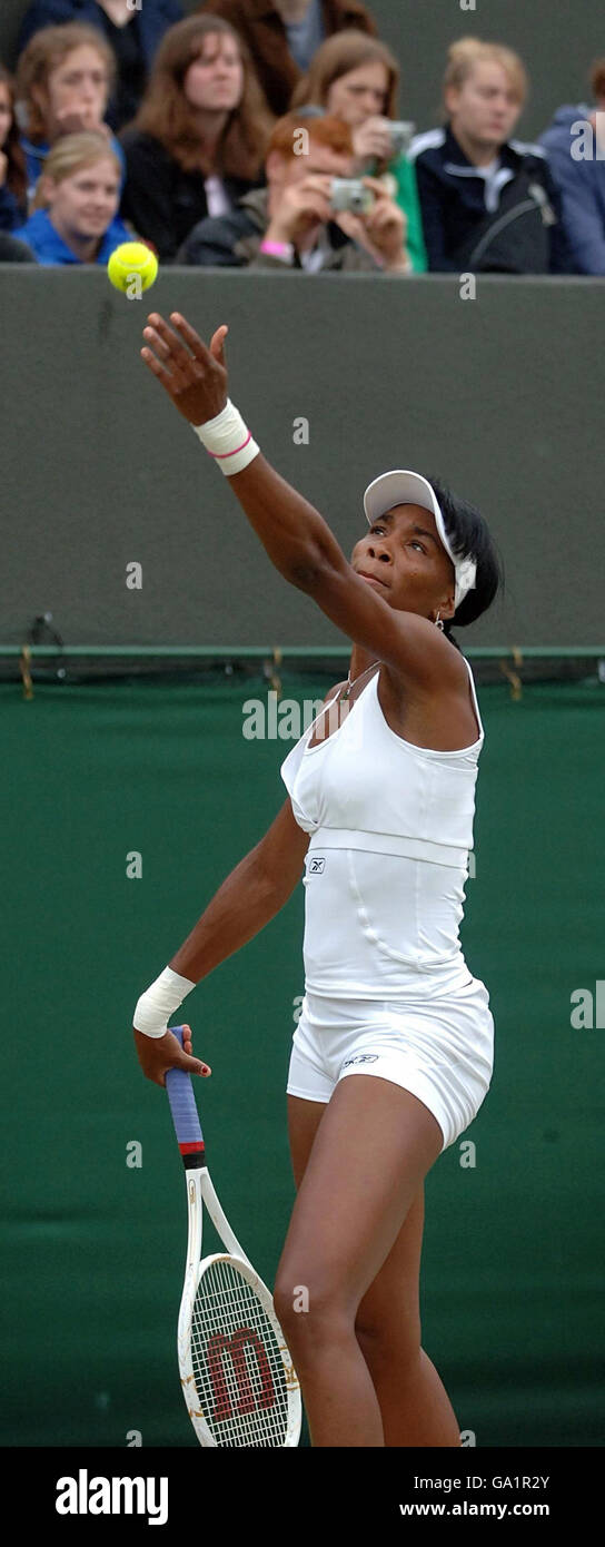 USA's Venus Williams in action against Japan's Akiko Morigami during ...