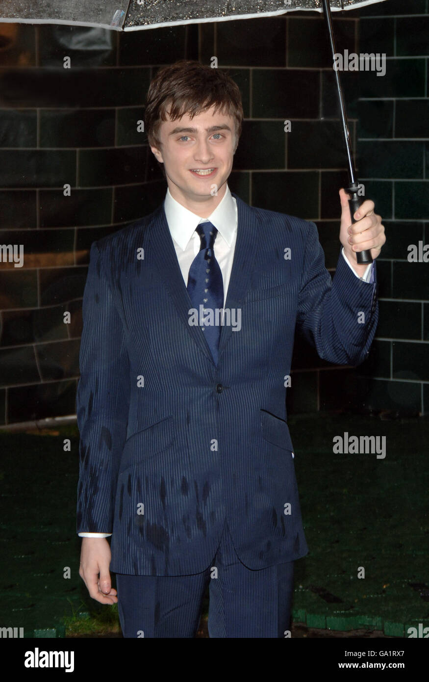 Daniel Radcliffe arrives for the UK Premiere of Harry Potter And The ...