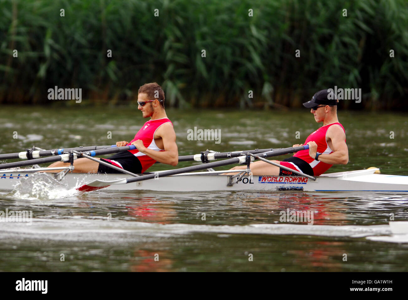 Poland's Michal Rychlicki (right) and Tomasz Mrozowicz compete in the ...