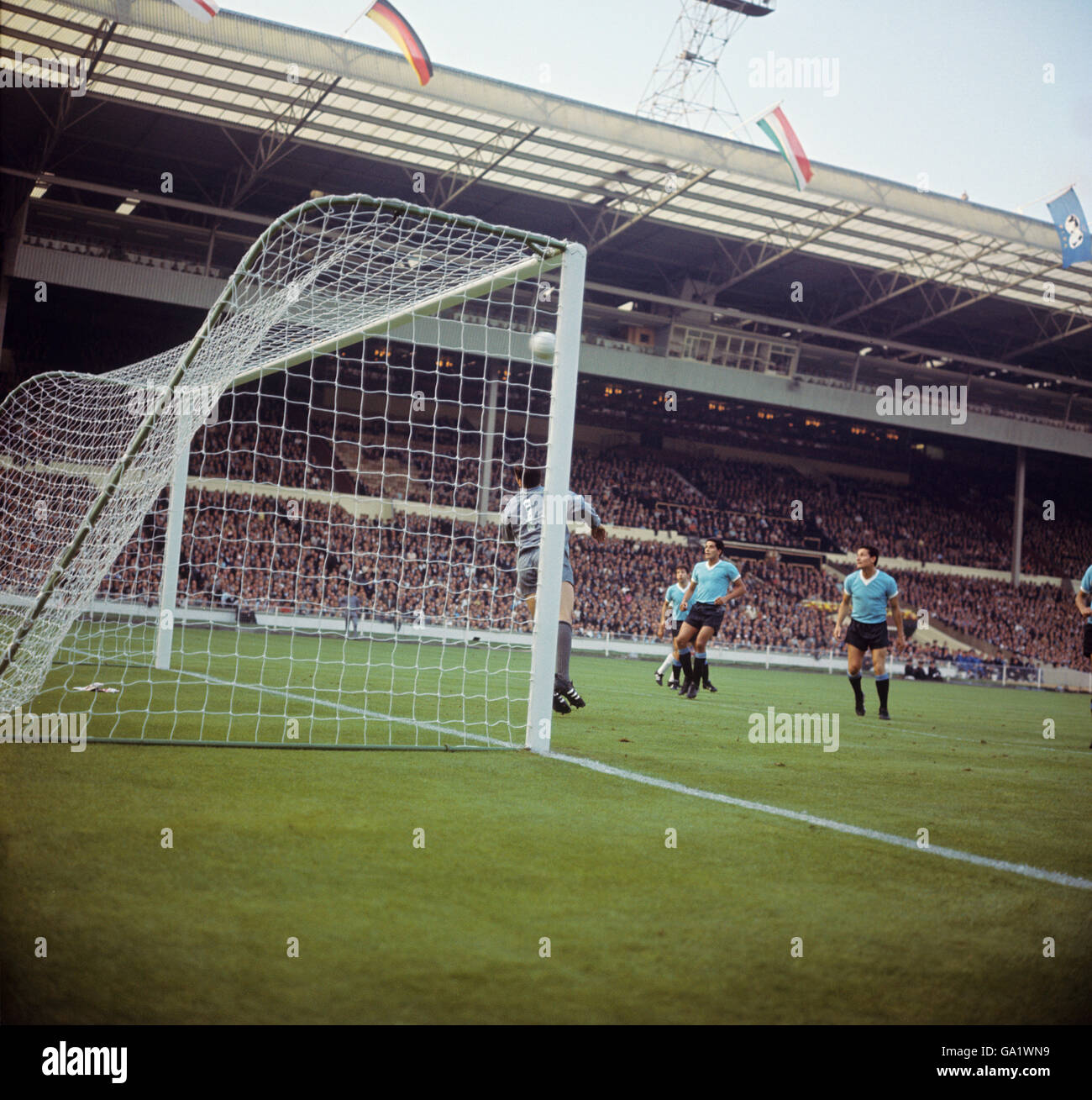 World cup 1966 england v uruguay hi-res stock photography and images ...