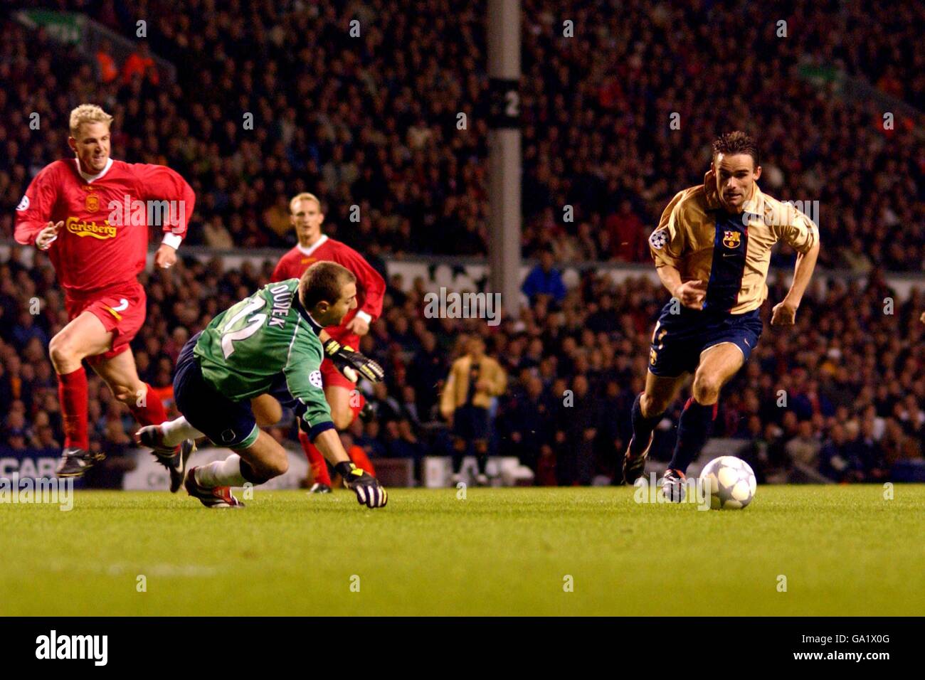 Gs2 md7 tue sequence football hi-res stock photography and images - Alamy