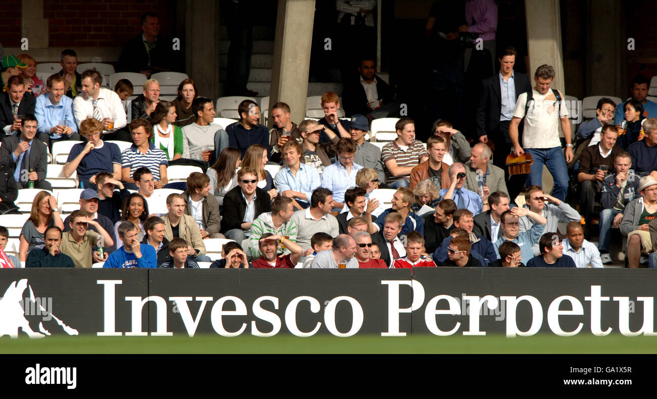 Cricket kent 2007 twenty 20 cup hi-res stock photography and images - Alamy
