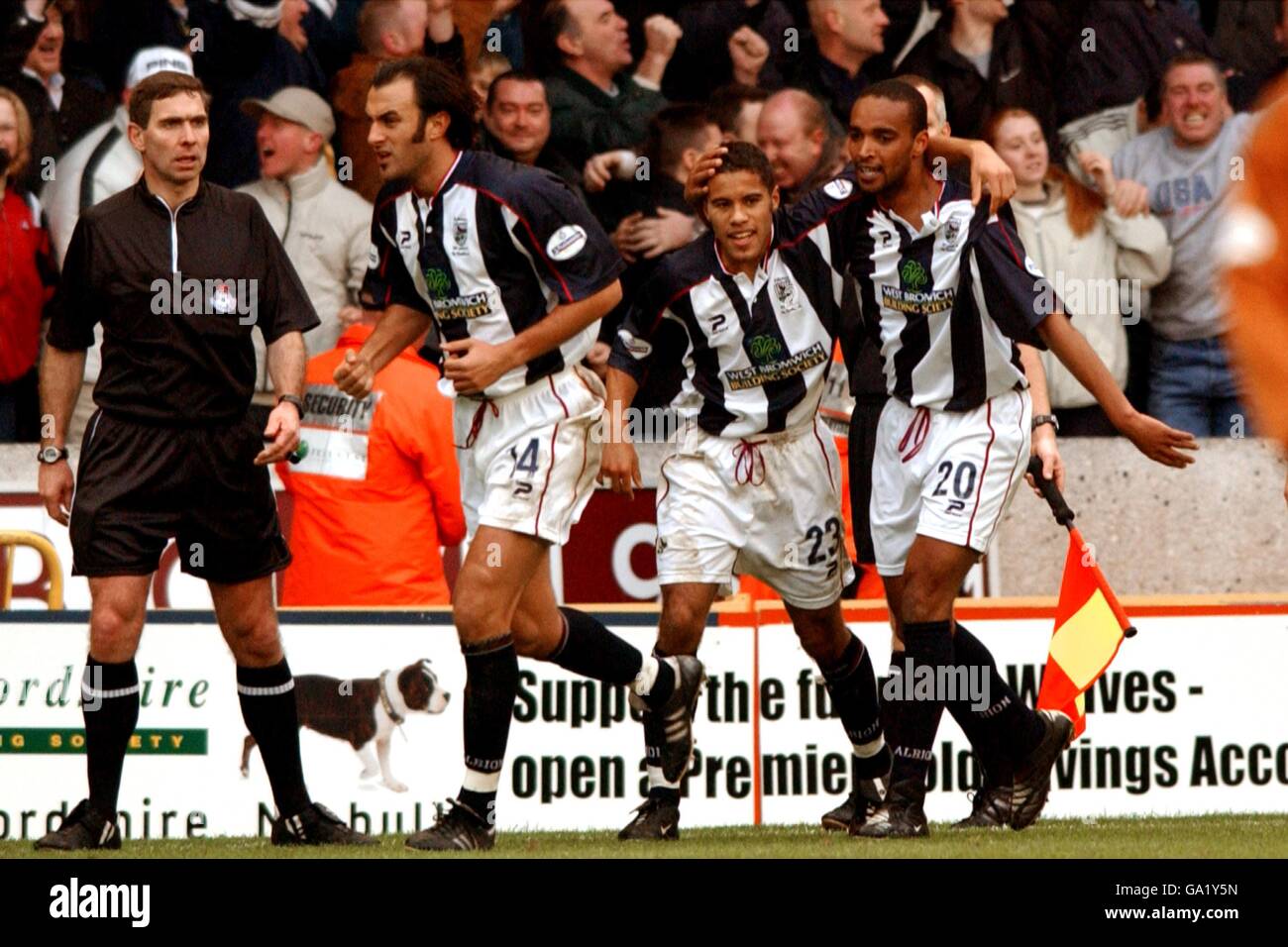 Soccer - Nationwide League Division One - Wolverhampton Wanderers v ...