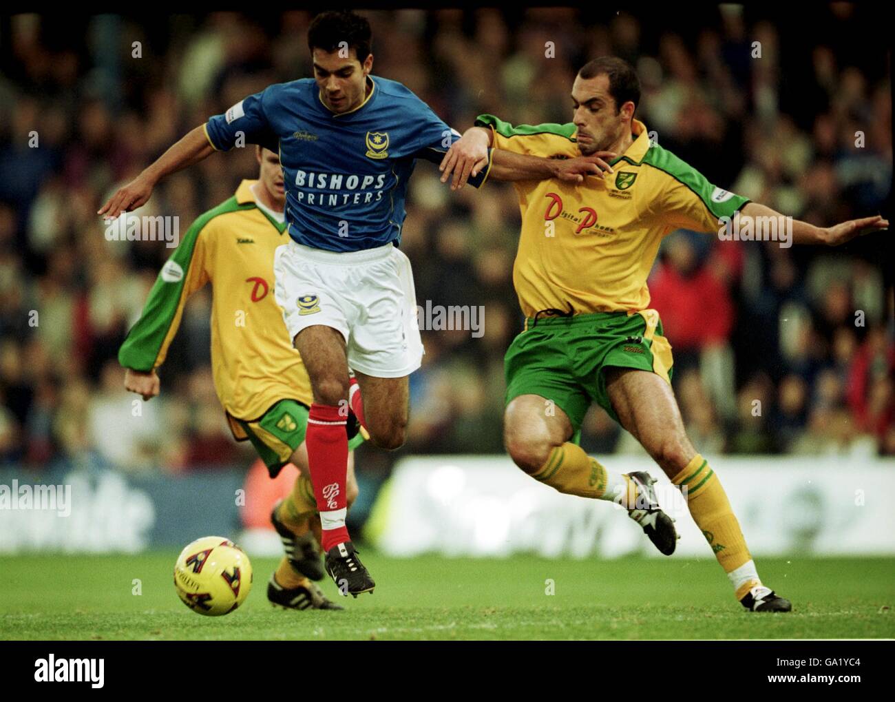 Portsmouths jason crowe hi-res stock photography and images - Alamy