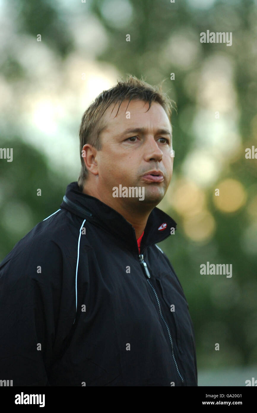 Nigel jemson nottingham forest hi-res stock photography and images - Alamy