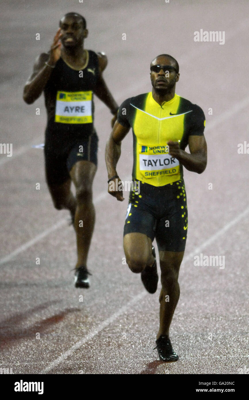 Athletics - Norwich Union British Grand Prix - Don Valley Stadium. USA ...