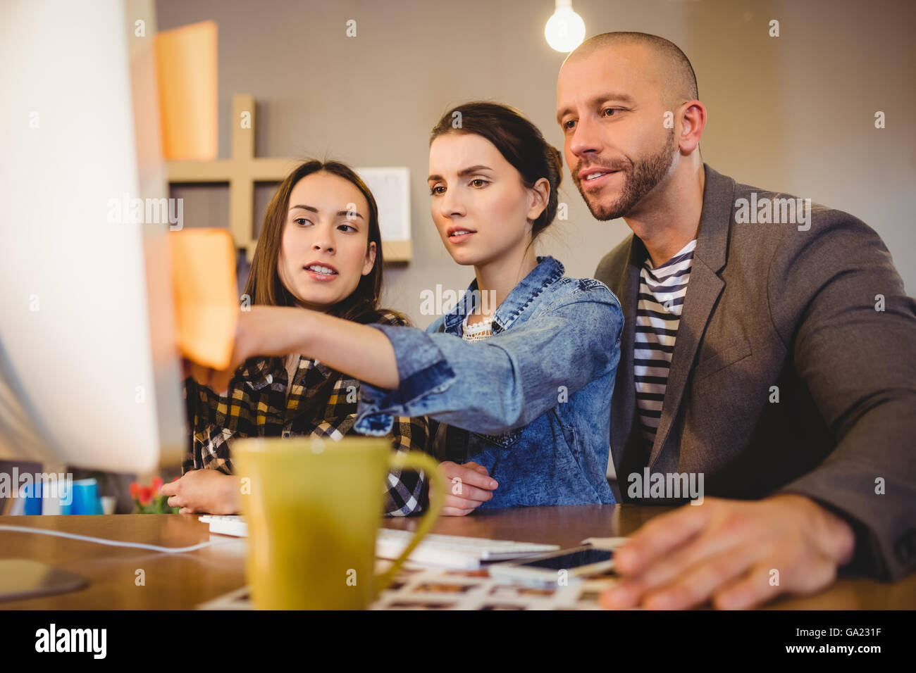 Team graphic hi-res stock photography and images - Alamy