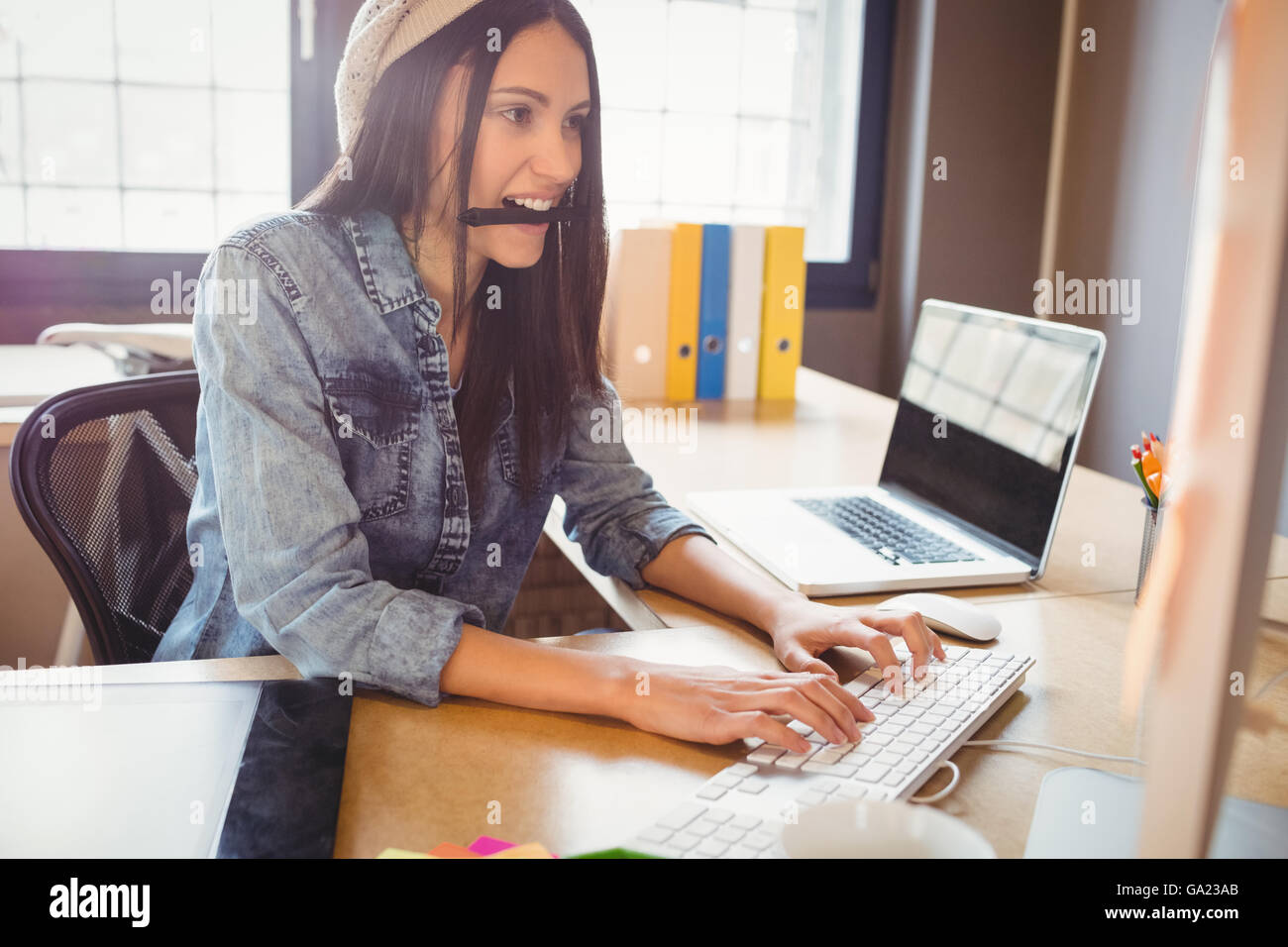 Designer bonnet hi-res stock photography and images - Alamy