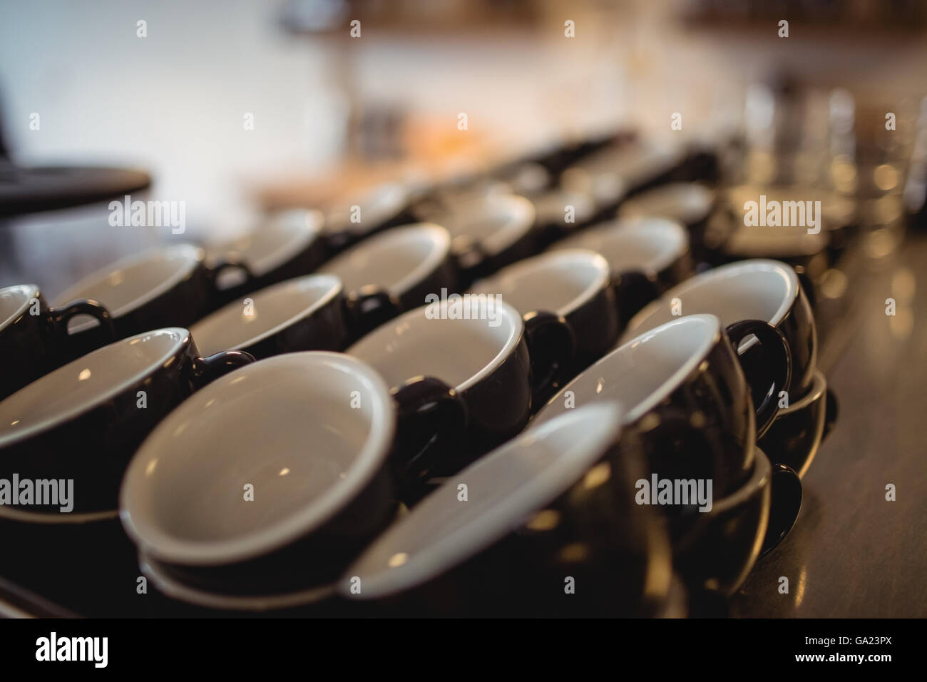 Cups in a row hi-res stock photography and images - Alamy