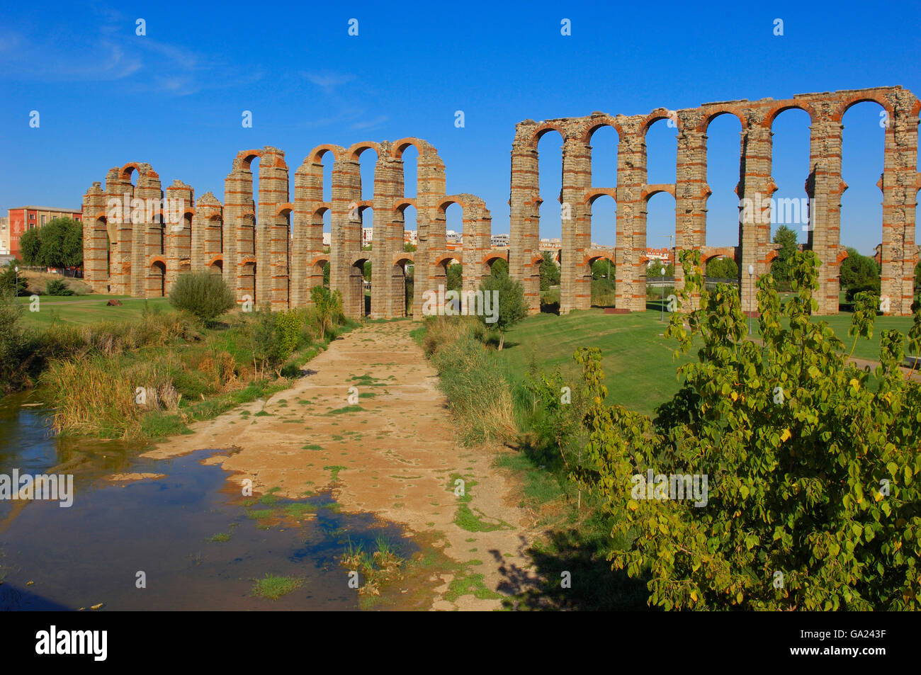 Merida, Los Milagros Aqueduct, Los Milagros Roman aqueduct , Aqueduct ...