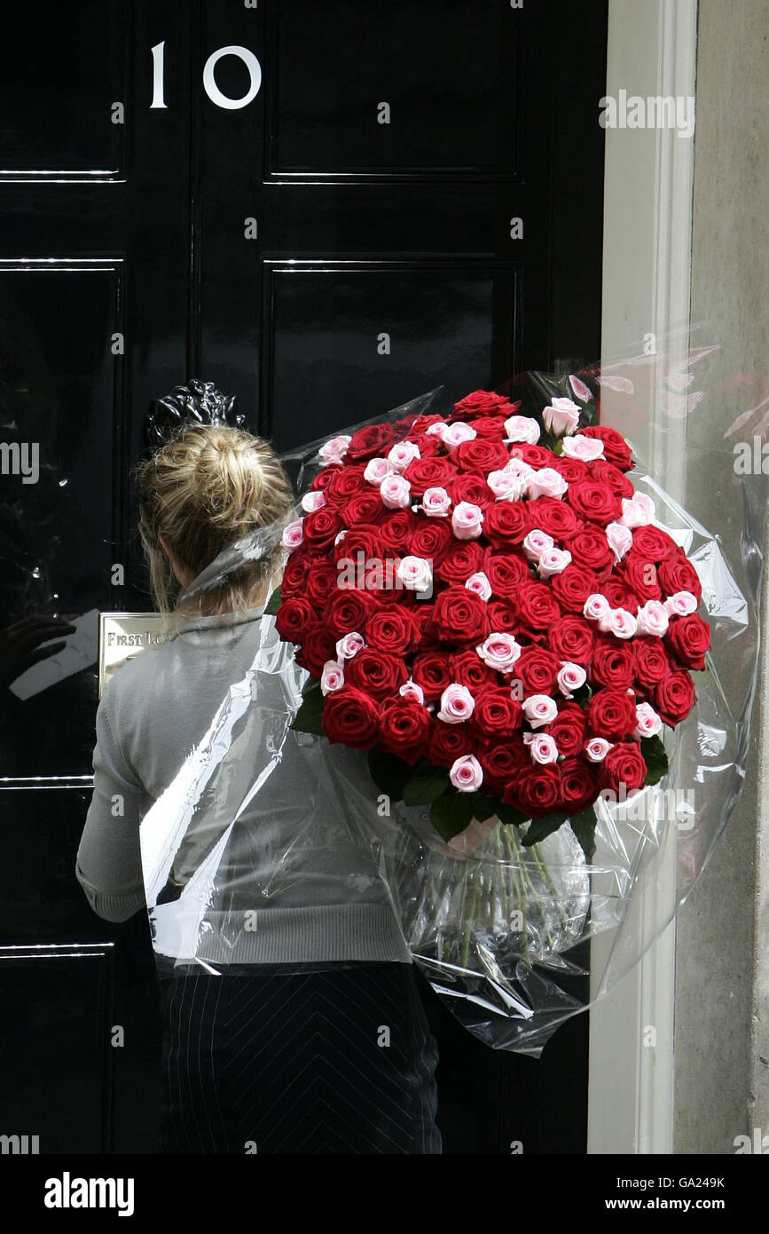 Flowers Delivered Downing Street High Resolution Stock Photography and ...