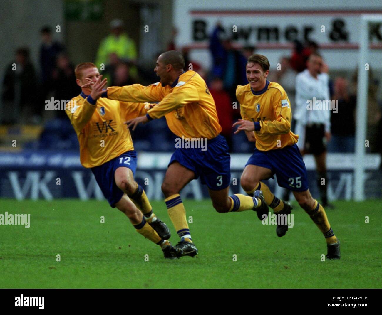 Martin pemberton hi-res stock photography and images - Alamy