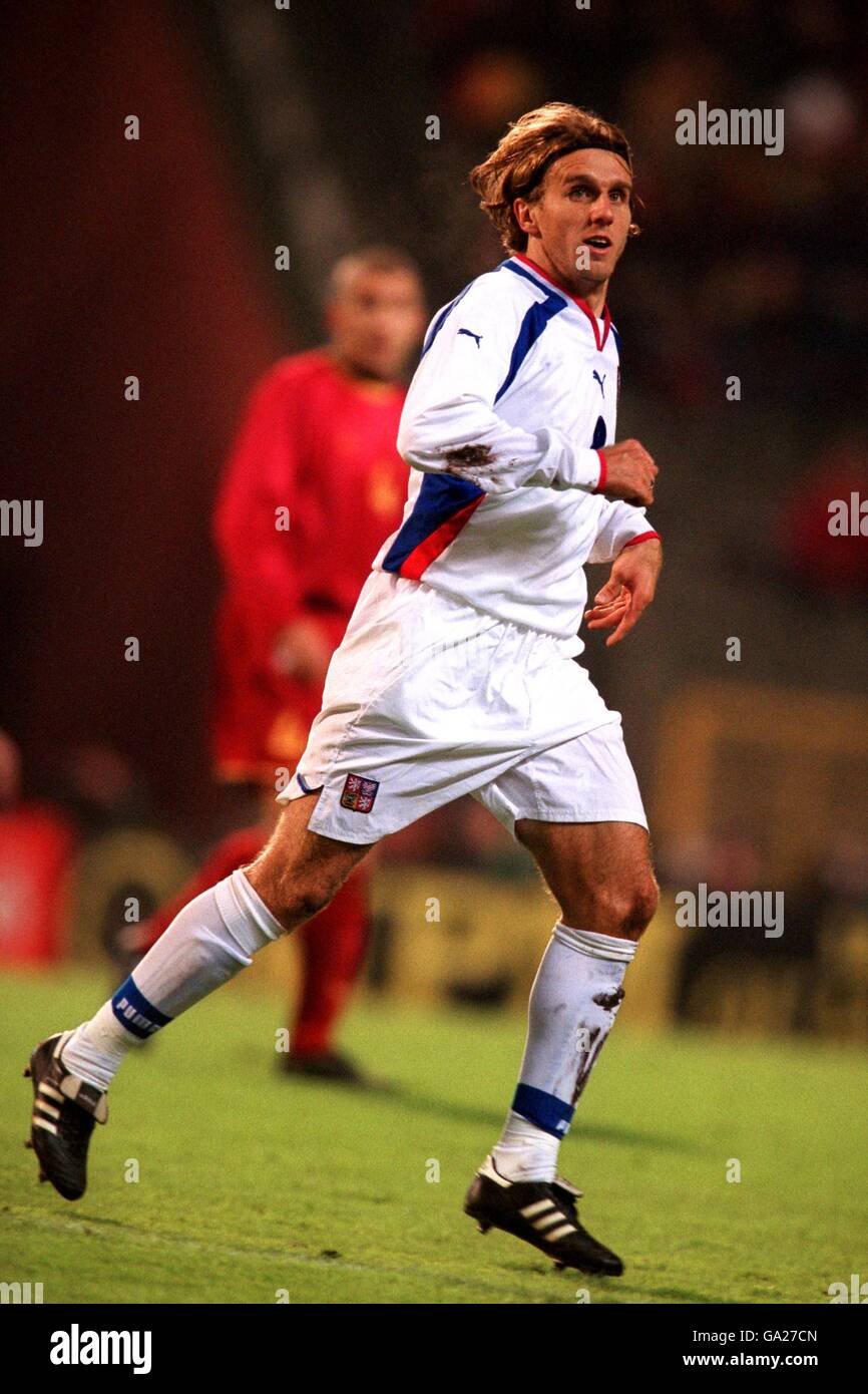 World cup 2002 european playoff hi-res stock photography and images - Alamy