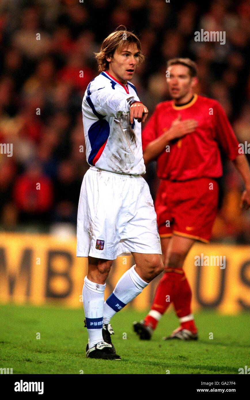 World cup 2002 european playoff hi-res stock photography and images - Alamy
