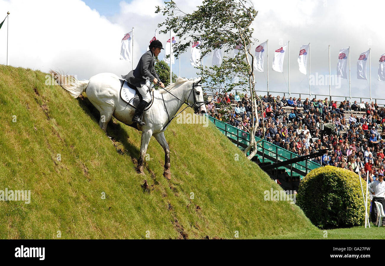John whitaker hickstead hi-res stock photography and images - Alamy