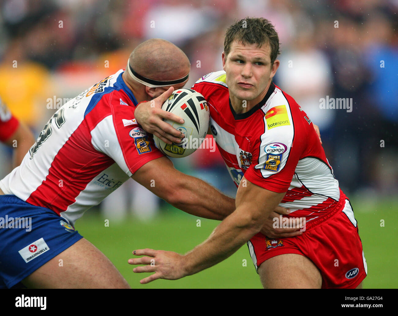 Wakefield trinity wildcats richard moore and wigan warriors stuart ...