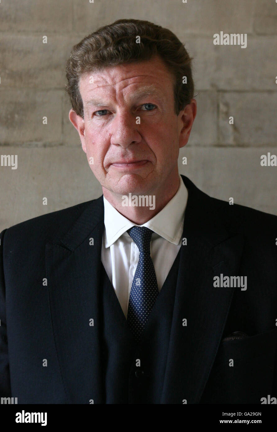 Lord peel poses photograph st hi-res stock photography and images - Alamy