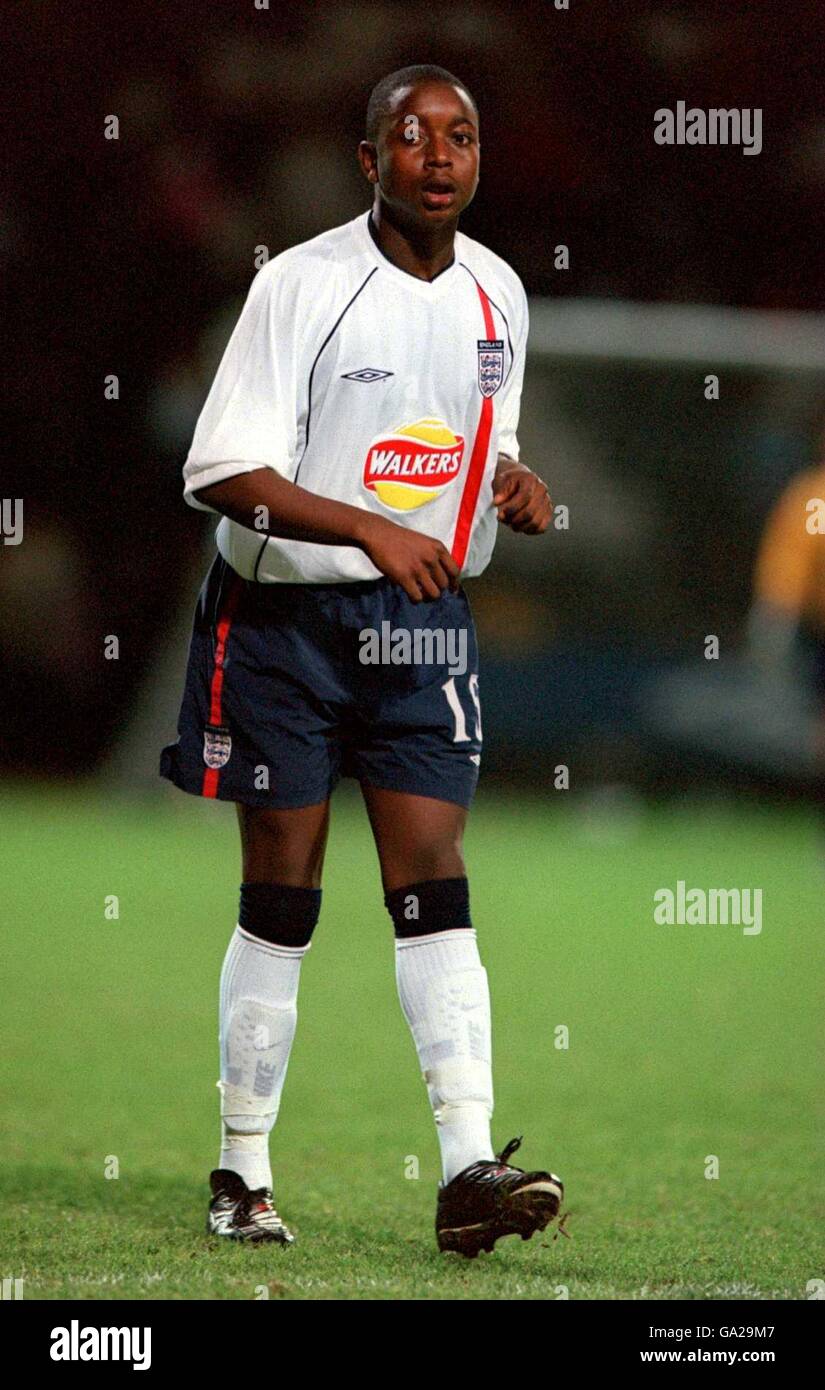 Soccer - Walkers Under-16 International Tournament - England v Holland ...