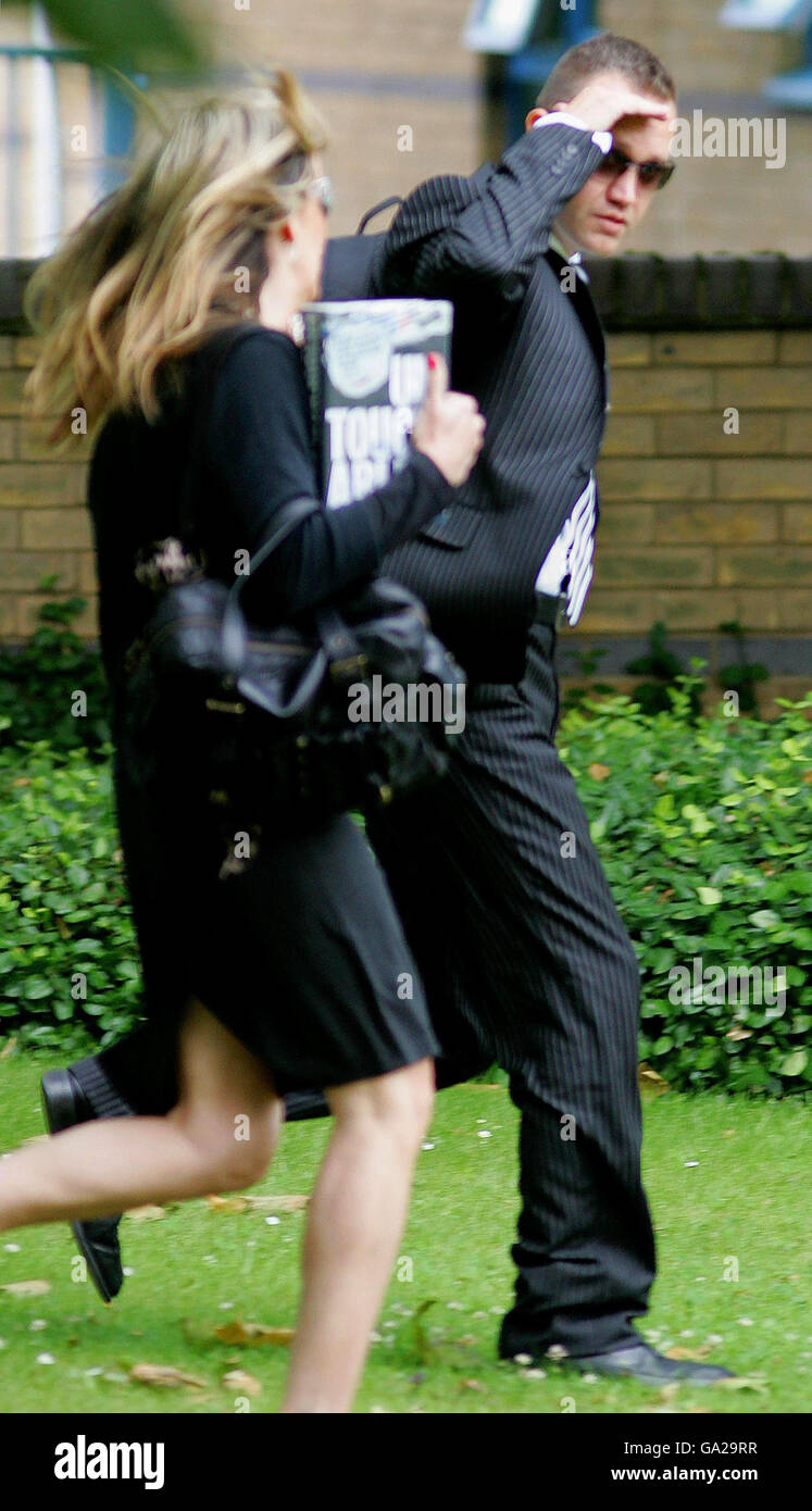 Arrives basildon crown court in essex hi-res stock photography and ...