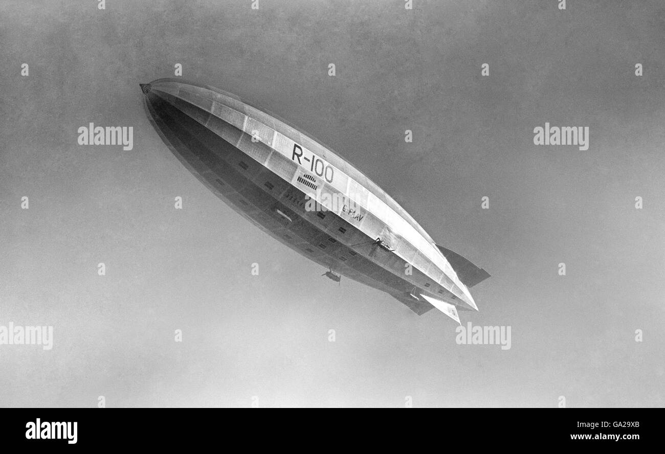 The R100 airship. Built in Howden, Yorkshire, and designed by Barnes ...
