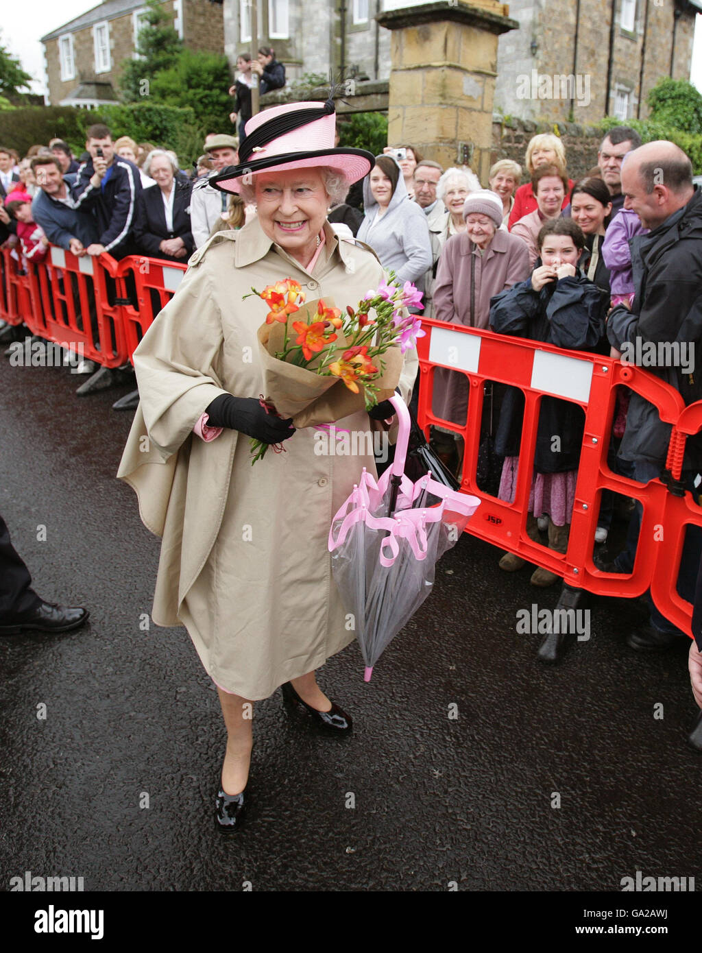 Qb2007 qbselect 26 jmqueenbookfinal hi-res stock photography and images ...