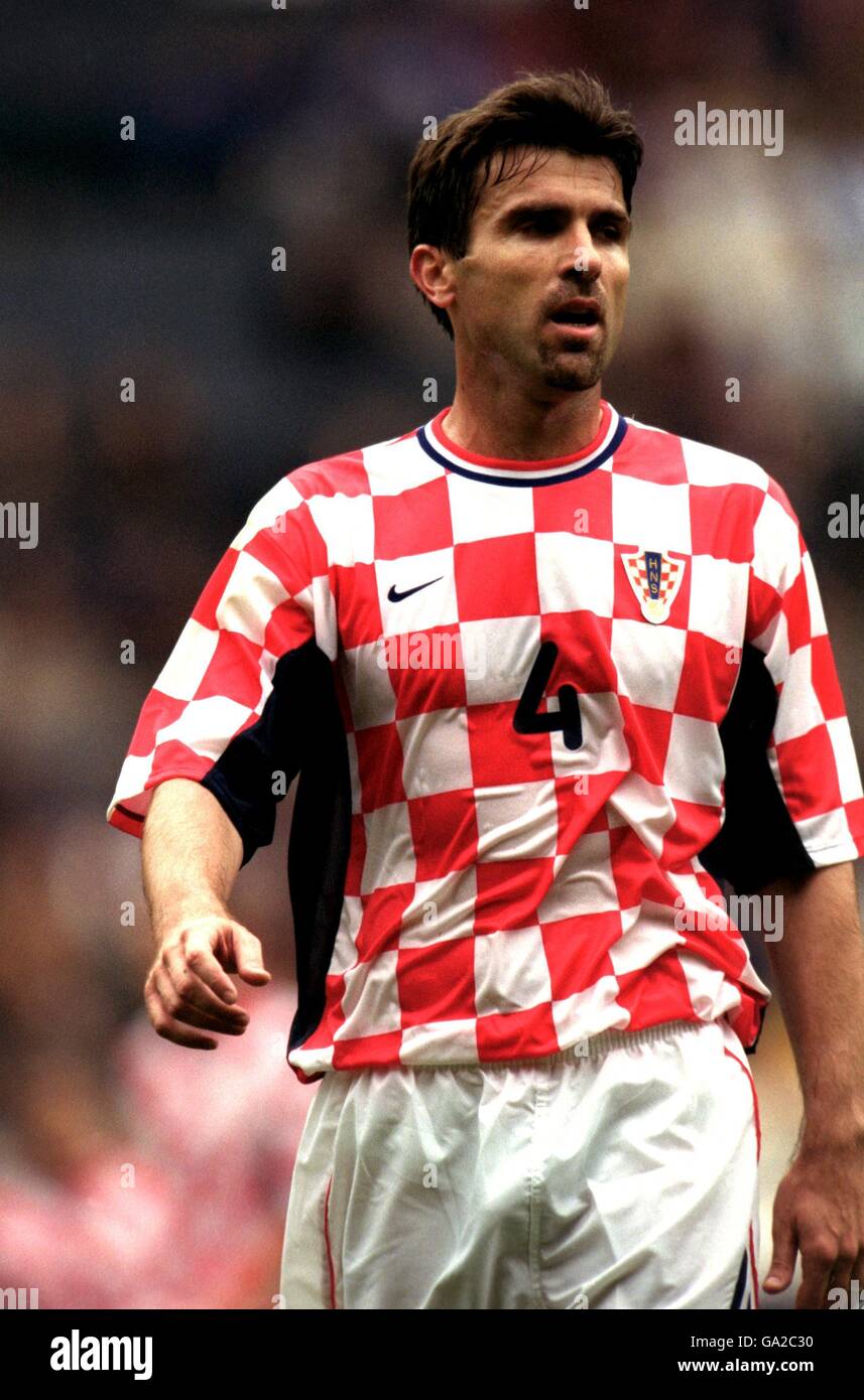 Soccer world cup 2002 qualifier group six croatia v scotland hi-res ...