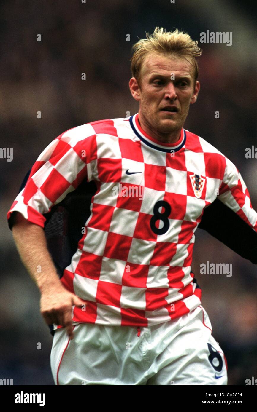Soccer world cup 2002 qualifier group six croatia v scotland hi-res ...