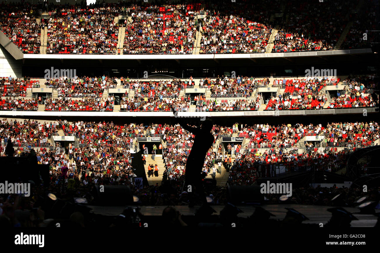 Live Earth Concert - London Stock Photo - Alamy