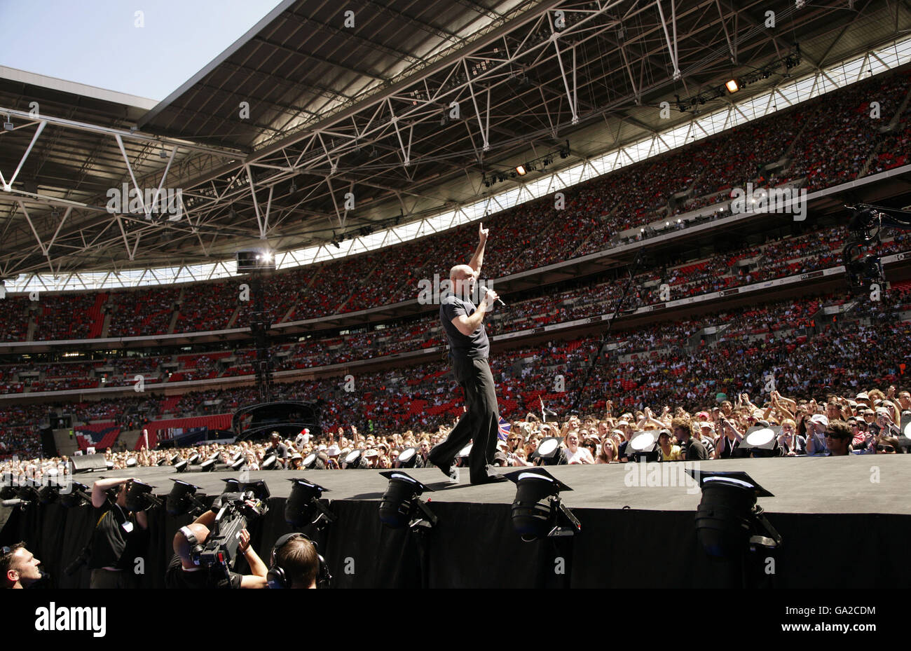 Live Earth Concert - London Stock Photo - Alamy