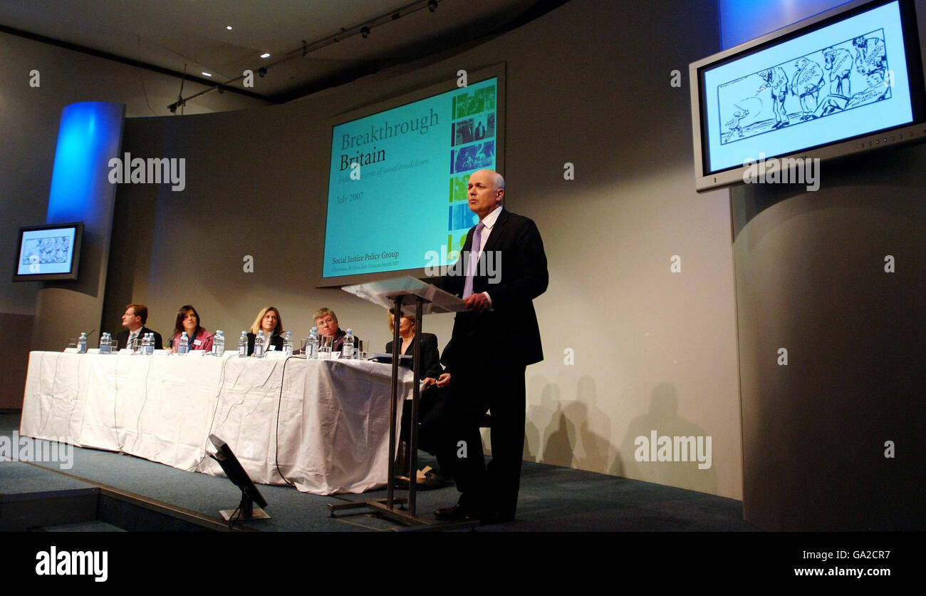 Full length speaking lectern breakthrough britain screen england mangsb ...