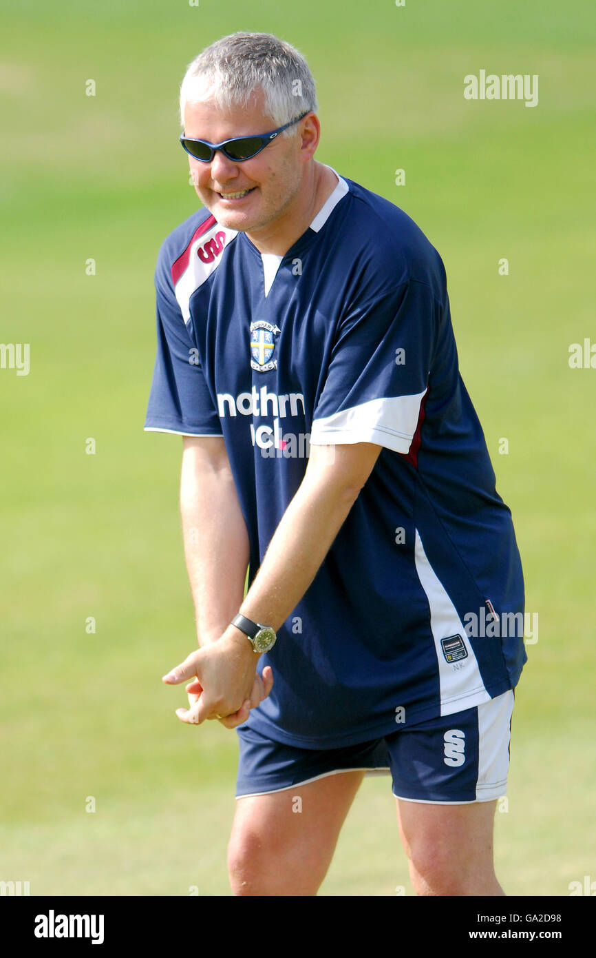 Cricket - Liverpool Victoria County Championship - Division One ...