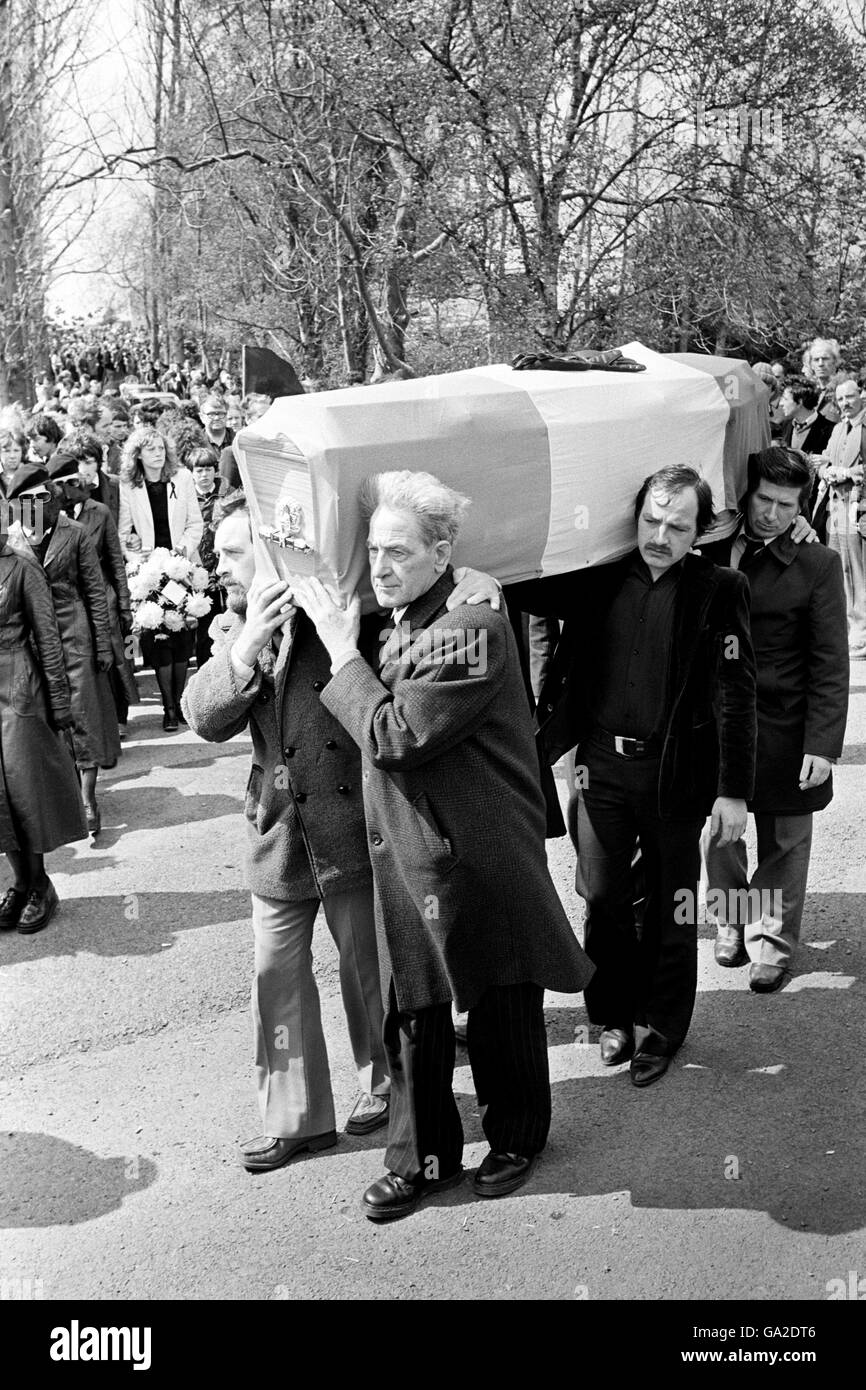 Francis Hughes hunger strike funeral Stock Photo - Alamy